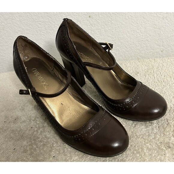 Chadwicks | Shoes | Chadwicks Womens 8m Brown Faux Leather 35 Chunk ...